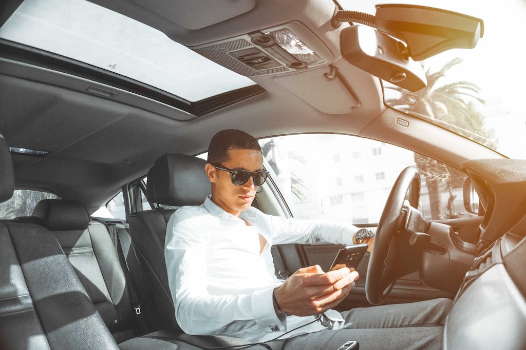 ClickCar Colombia sas – Concesionario de Vehículos